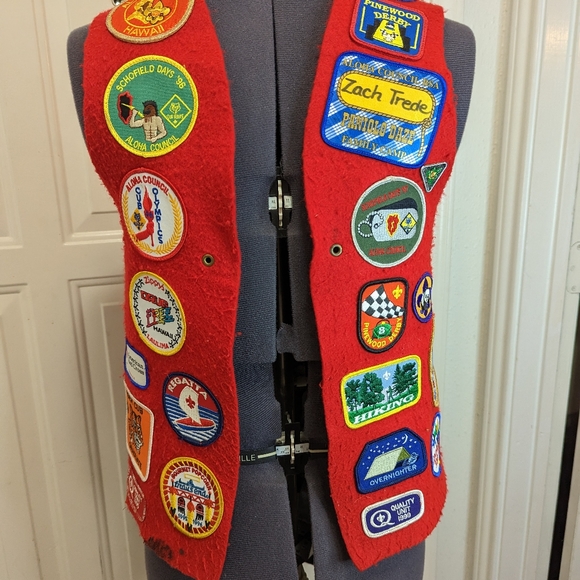 Source Unknown | Shirts & Tops | Vintage Hawaiian Red Felt Vest Cub ...